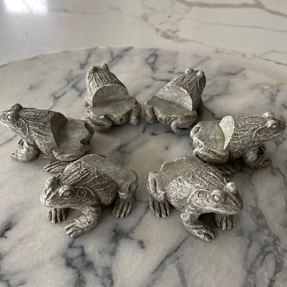 Unique Vintage | Accents | Set Of 6 Indooroutdoor Vintage Frog Pot Feet ...